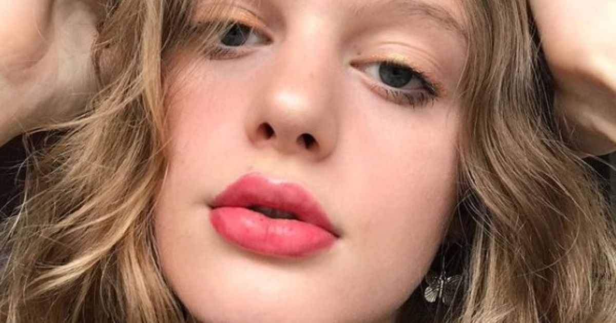 Qui est Ariel Nicholson, la première mannequin trans en Une de "Vogue ...