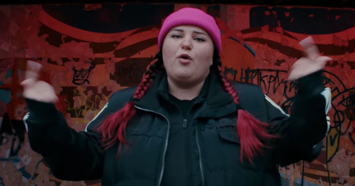 Alyona Alyona, la rappeuse ukrainienne qui donne de la voix pour la ...