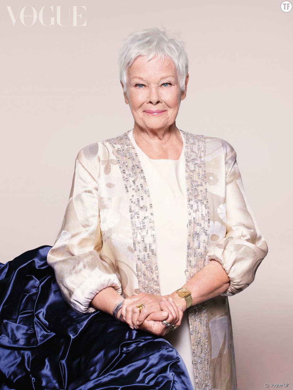 Judi Dench : l'actrice de 85 ans irradie en couverture de "Vogue" (et c ...