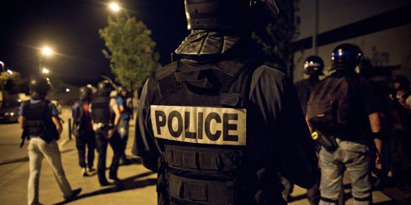 La police nationale lance sa web radio - Terrafemina