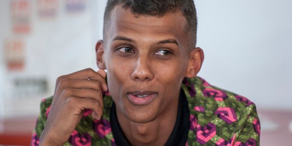 Stromae : Mosaert, sa collection de polo et de chaussettes pour hommes ...