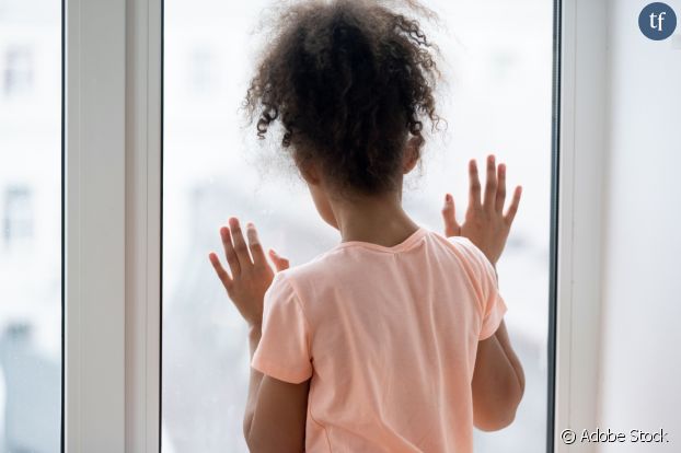 Parents : à quel âge je peux laisser mon enfant seul à la maison ...