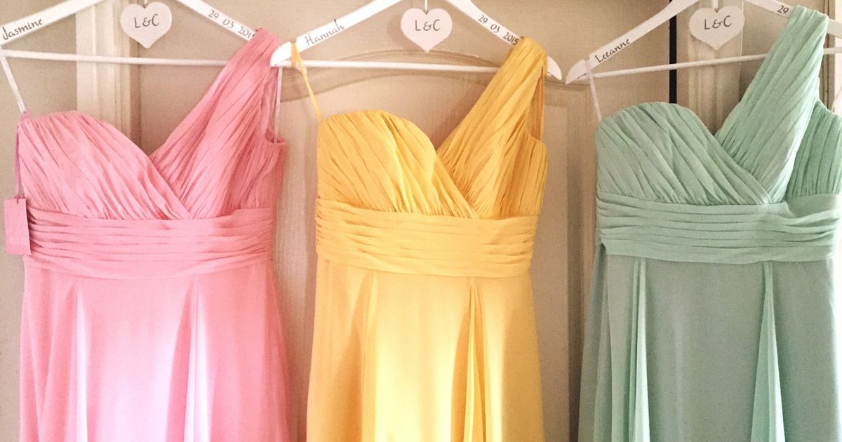 10 jolies robes colorées à porter à un mariage - Terrafemina
