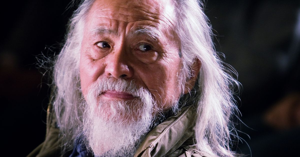 Ce grand-père de 80 ans est l'un des top-models les plus hot du moment ...