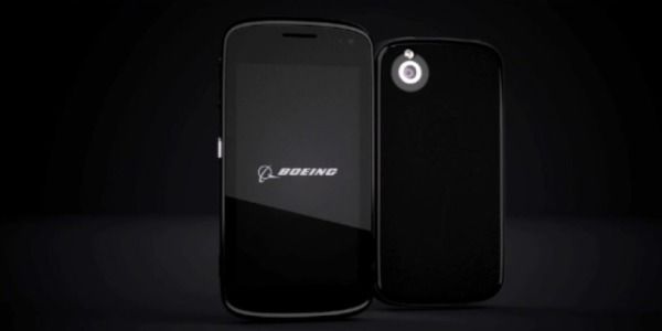 Boeing lance Black, un smartphone parfait contre le vol - Terrafemina