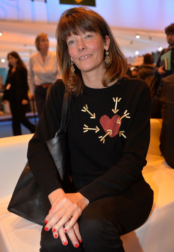 La Grande librairie : qui est Stéphanie Blake, l'auteure préférée des ...