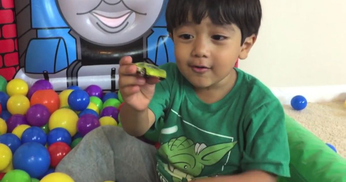 Ryan n'a que 6 ans mais il est déjà une véritable star sur Youtube ...