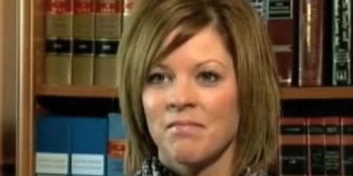 Melissa Nelson : licenciée car trop sexy - Terrafemina