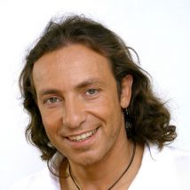 Véronique Jannot : heureuse avec son compagnon et sa fille Migmar ...