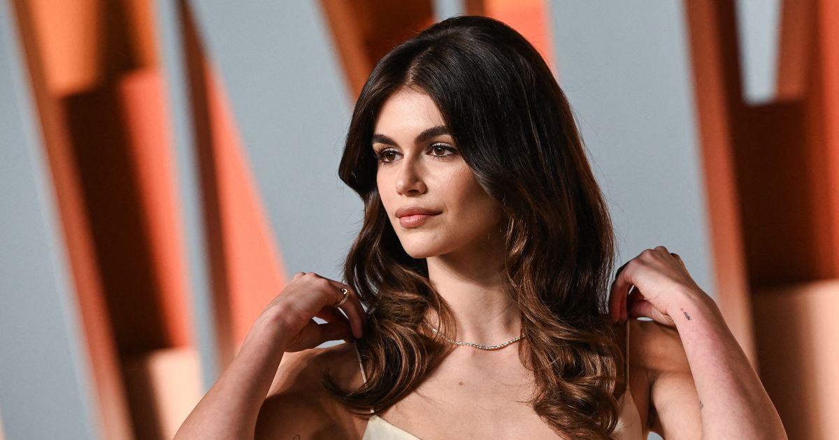 "Elle est en sous-poids et vous ne faites que l'encourager" : la ...