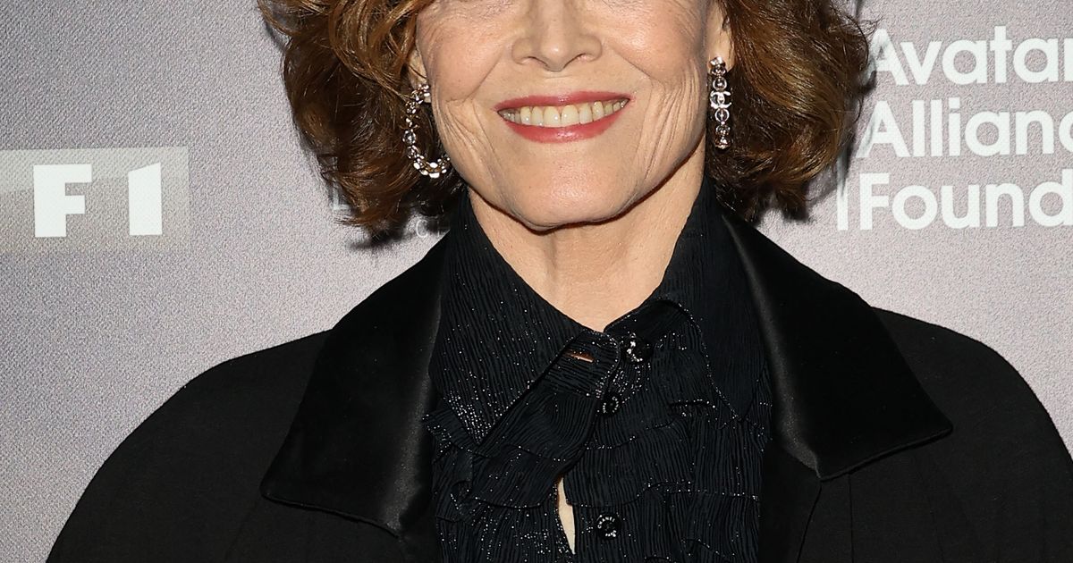 Hourrah : la grande Sigourney Weaver va recevoir un prix dans l'un des ...