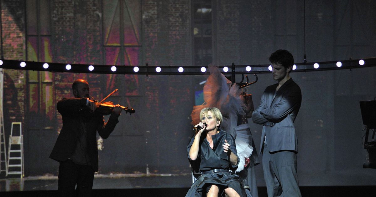 "Elle est canon !", "elle a une silhouette incroyable" : Patricia Kaas ...